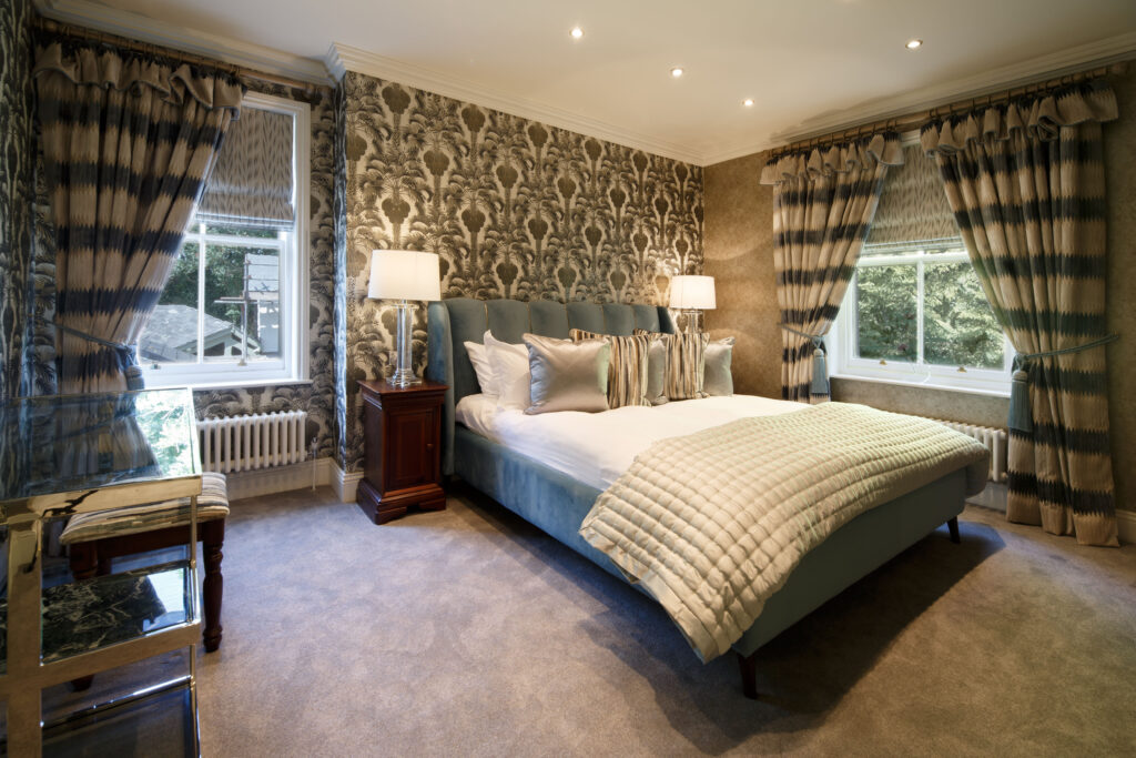 Bedrooms & Bathrooms – Cark Manor